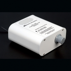 PLA-100 Power Line Analyzer 電源乾不乾淨，用聽的就知道 - Products - Monitor Acoustics 靜神